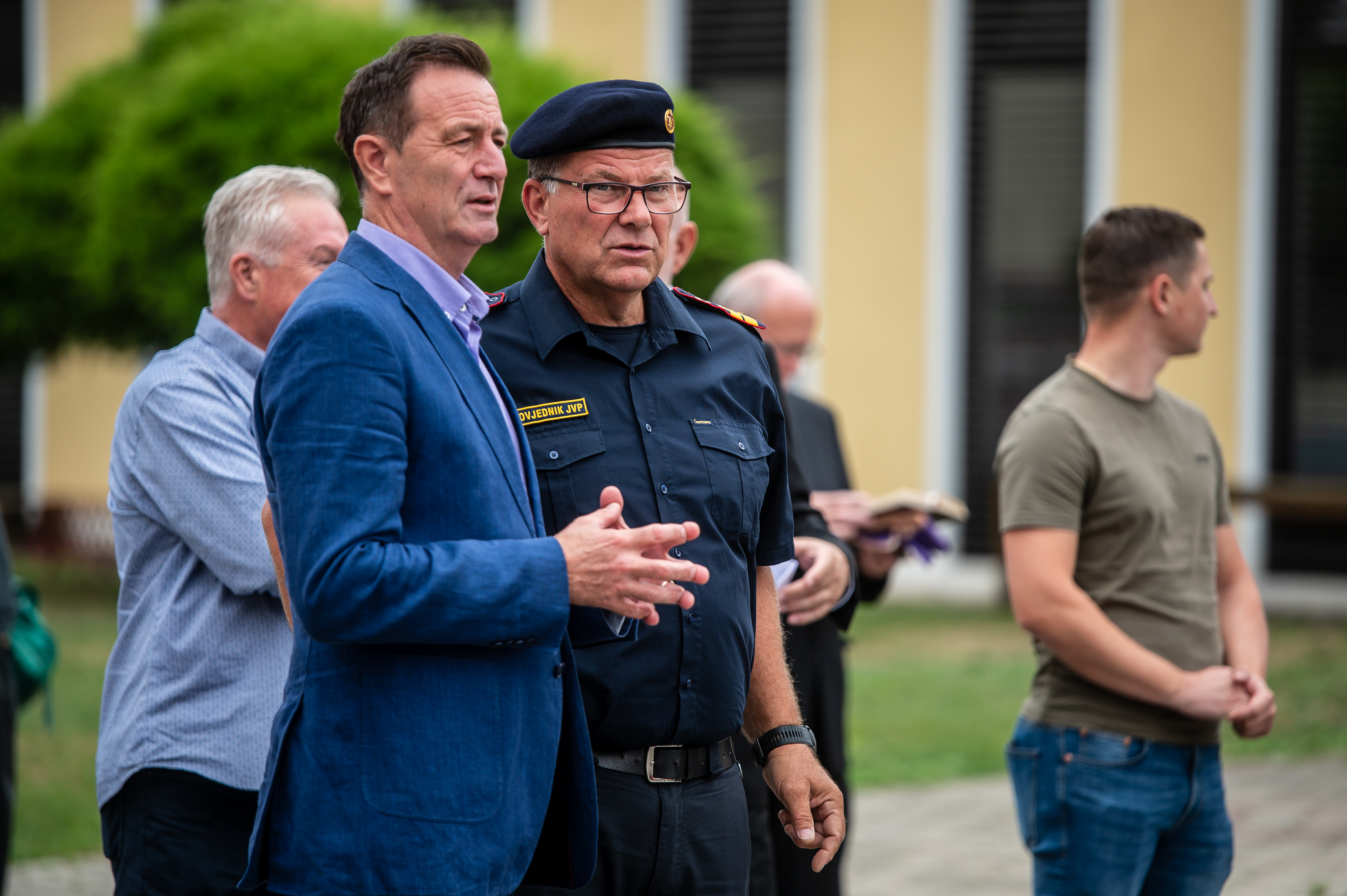 Foto - Javna vatrogasna postrojba Varaždin bogatija za pet novih vozila, Bosilj uručio ključeve