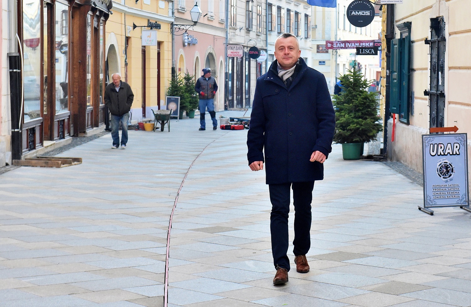 HNS: Tanka crvena linija sredinom rugla od Dućanske dokaz su ...